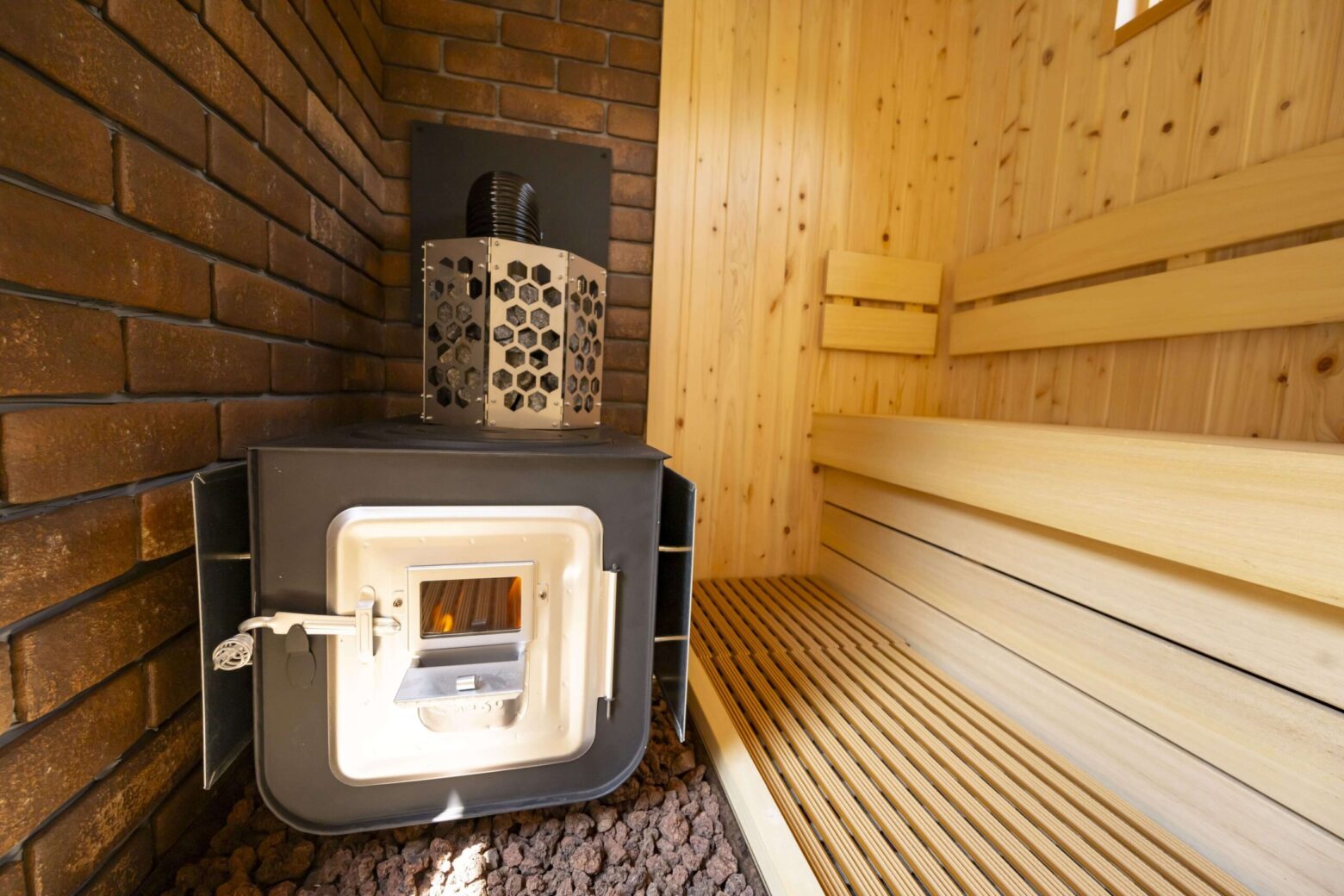 SAUNA CAR37 (サウナカー37) 【移動式サウナ販売】